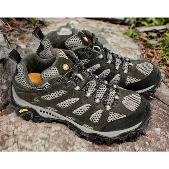 Merrell | Shoes | Merrell Moab Ventilator Hiking Shoes Beluga Lilac ...